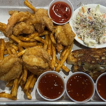 TRIDENT GRILL IV - Updated July 2025 - 148 Photos & 197 Reviews - 2912 ...