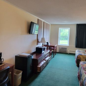 BAXTER PARK INN - Updated August 2025 - 10 Photos & 17 Reviews - 935 ...