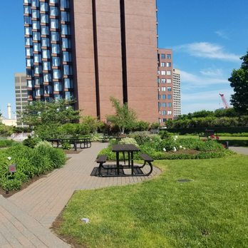 CAMBRIDGE CENTER ROOF GARDEN - Updated November 2025 - 131 Photos & 70 ...
