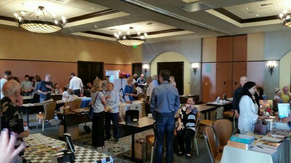 CAMARILLO PUBLIC LIBRARY - Updated December 2025 - 110 Photos & 124 ...