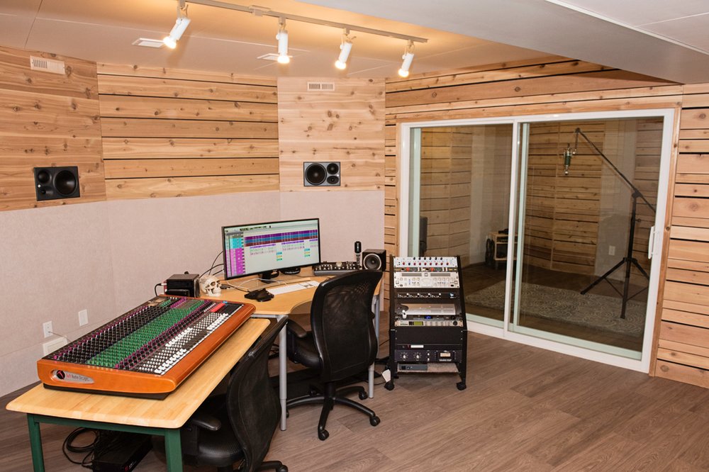 AUDIOHOUSE RECORDING STUDIO - Updated January 2025 - 2123 Brightoncrest ...