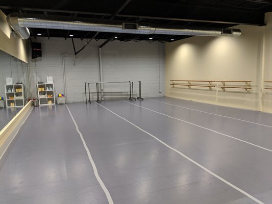 DANCEWORKS INDY - Updated January 2026 - 25 Photos & 28 Reviews - 537 E ...