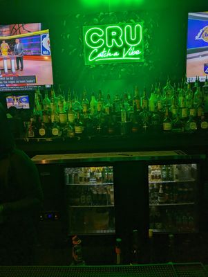 CRU LOUNGE - Updated August 2025 - 14 Photos & 18 Reviews - 538 ...