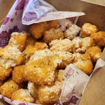 SISTA ROLES STREET EATS - Updated January 2026 - 139 Photos & 67 ...