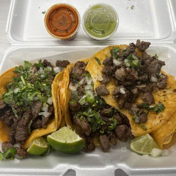 TAQUERIA LOS COMPADRES MEXICAN FOOD - Updated December 2025 - 25 Photos ...