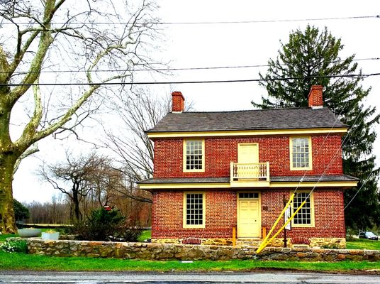 SQUARE TAVERN - Updated December 2025 - N Newtown St & Goshen Rd ...