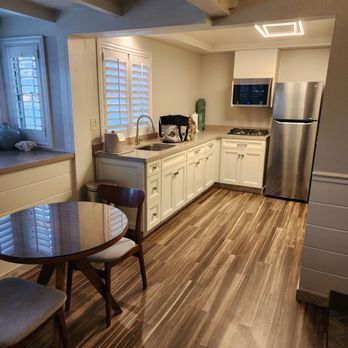 THE NORMANDY INN - Updated December 2025 - 169 Photos & 186 Reviews ...