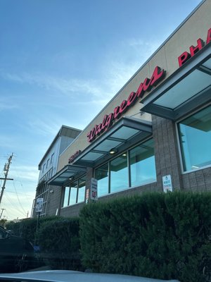 WALGREENS - Updated November 2025 - 20 Photos & 116 Reviews - 520 ...