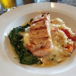 CJ MUGG’S - Updated December 2025 - 126 Photos & 182 Reviews - 200 S ...