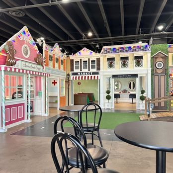 TOODLEY TOWN - Updated July 2025 - 254 Photos & 121 Reviews - 5875 S Rainbow Blvd, Las Vegas ...
