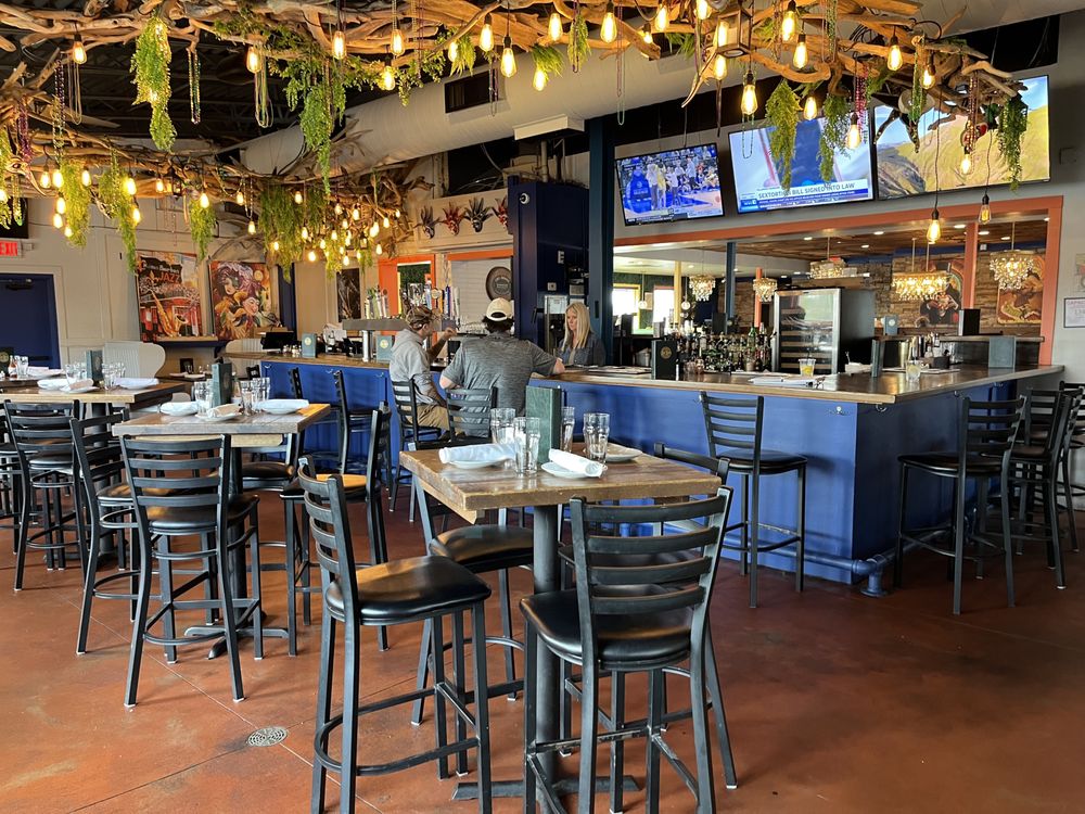 LOU LOU IN MIDDLETOWN - Updated September 2025 - 64 Photos & 58 Reviews ...