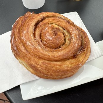 RENAUD’S PATISSERIE & BISTRO - Updated March 2025 - 695 Photos & 622 ...