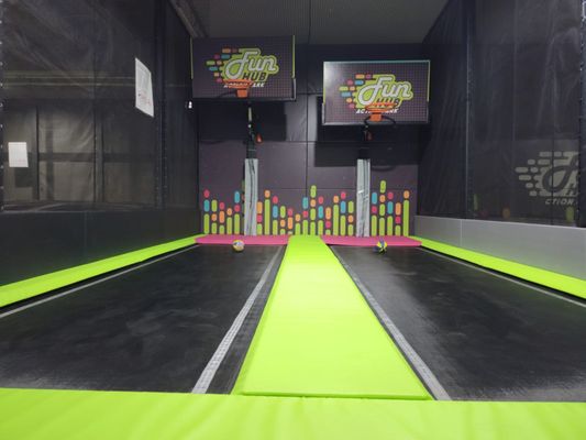 FUNHUB ACTION PARK - 367 Russell St, Hadley, Massachusetts - Trampoline ...
