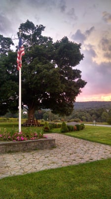 BEEKMAN LIBRARY - Updated August 2025 - 12 Photos - 11 Town Center Blvd ...