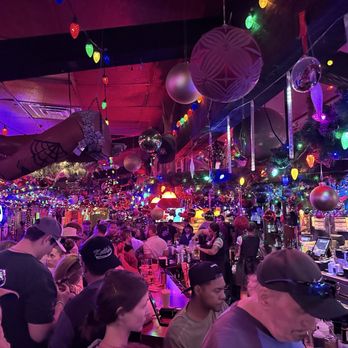 CLEO’S BROWN BEAM TAVERN - Updated December 2025 - 90 Photos & 81 ...