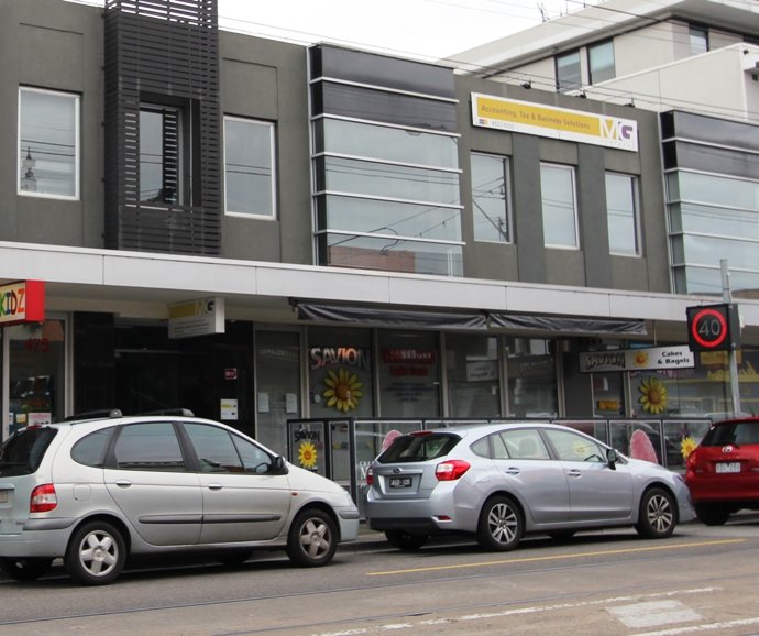 SAVION CAKES & BAGELS - Updated September 2025 - 477-479 Glen Huntly Rd ...