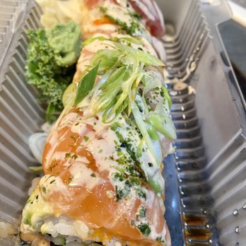 ZAKURA SUSHI & THAI RESTAURANT - Updated October 2025 - 45 Photos & 40 ...