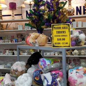 BRIDGE HOUSE THRIFT STORE - 19 Photos & 35 Reviews - Thrift Stores ...