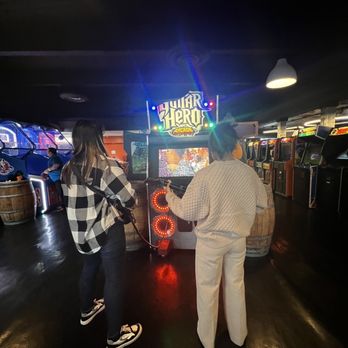 CIDERCADE AUSTIN - Updated August 2024 - 700 Photos & 443 Reviews - 600 ...