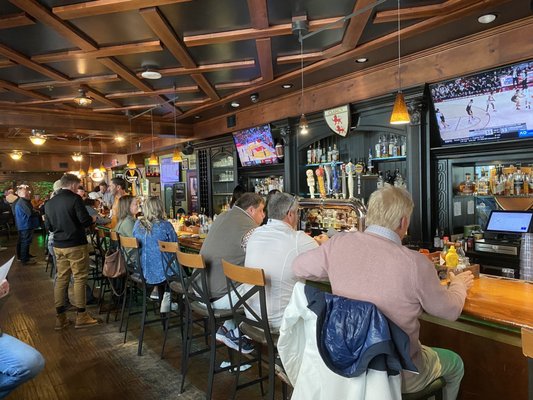 CLANCY’S TAVERN & WHISKEY HOUSE - Updated December 2025 - 135 Photos ...