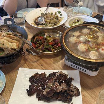 YOO YEE - Updated October 2025 - 211 Photos & 77 Reviews - 4925 N ...