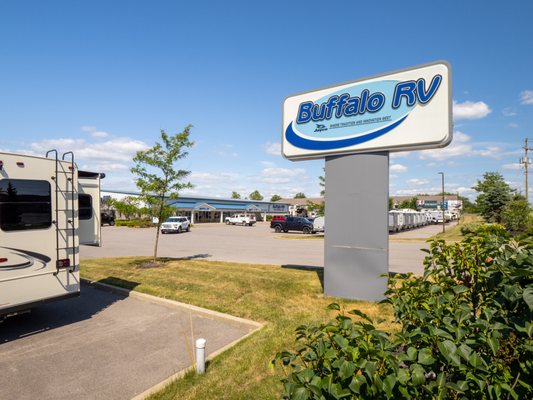 BLUE COMPASS RV - BUFFALO - Updated December 2025 - 14 Photos & 48 ...