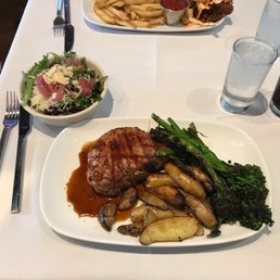 BUTCHER & BARREL GASTROPUB - 124 Photos & 122 Reviews - 300 6th St ...