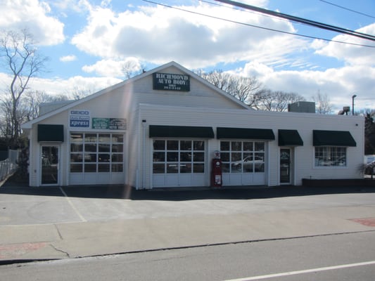 RICHMOND AUTO BODY LTD - Updated April 2026 - 25 Photos & 53 Reviews ...