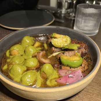 MATILDA - Updated December 2025 - 139 Photos & 53 Reviews - 535 N Wells ...