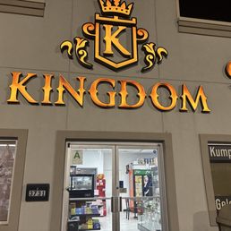 CHOCOLATE AND NUT KINGDOM - Updated November 2025 - 175 Photos & 50 ...