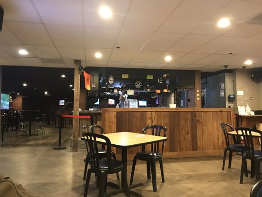 DRAFT CHOICE SPORTS BAR & GRILL - Updated November 2024 - 40 Photos ...