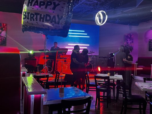 Bars - MONARCH BAR AND LOUNGE - 14129 Memorial Dr, Houston, Texas ...