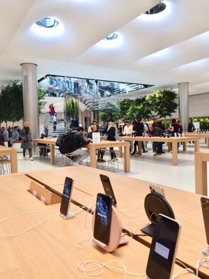 APPLE FIFTH AVENUE - 827 Photos & 1140 Reviews - 767 5th Ave, New York ...
