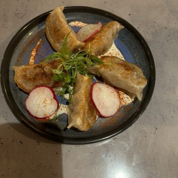 8 EAST - Updated July 2024 - 1590 Photos & 547 Reviews - 8 Fremont St ...