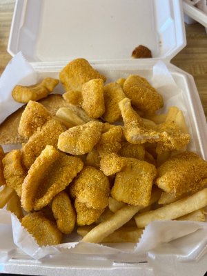 CATFISH BASKET - Updated December 2025 - 76 Photos & 132 Reviews - 4950 ...