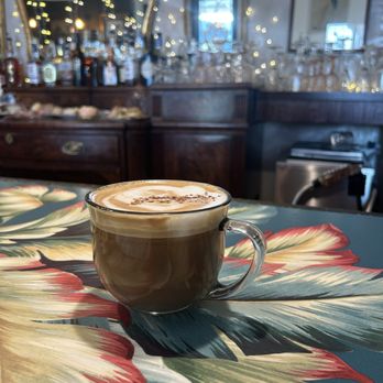 THE PINK HOUSE TEA ROOM & BNB - Updated December 2025 - 146 Photos & 60 ...