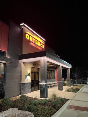 OUTBACK STEAKHOUSE - Updated August 2025 - 22 Photos & 52 Reviews - 100 ...
