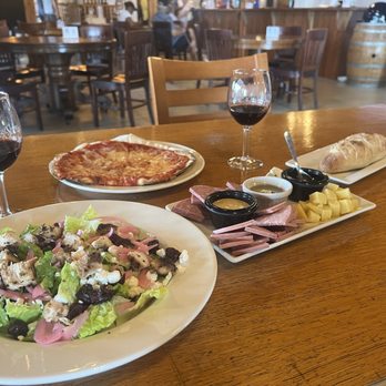 ARROWHEAD SPRING VINEYARDS - Updated December 2025 - 200 Photos & 66 ...