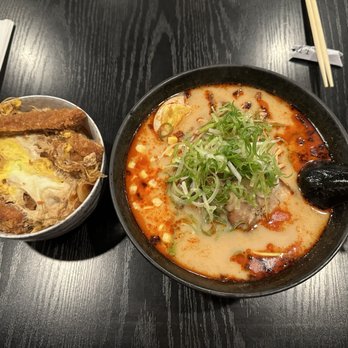GIANT RAMEN & SUSHI - Updated June 2024 - 571 Photos & 635 Reviews ...