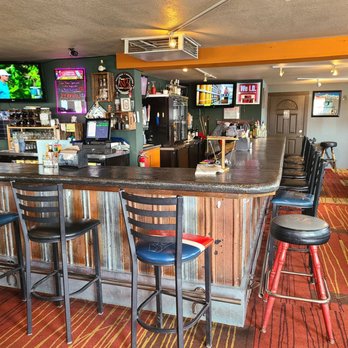 DESERT INN BAR AND GRILL - Updated December 2025 - 19 Photos & 34 ...