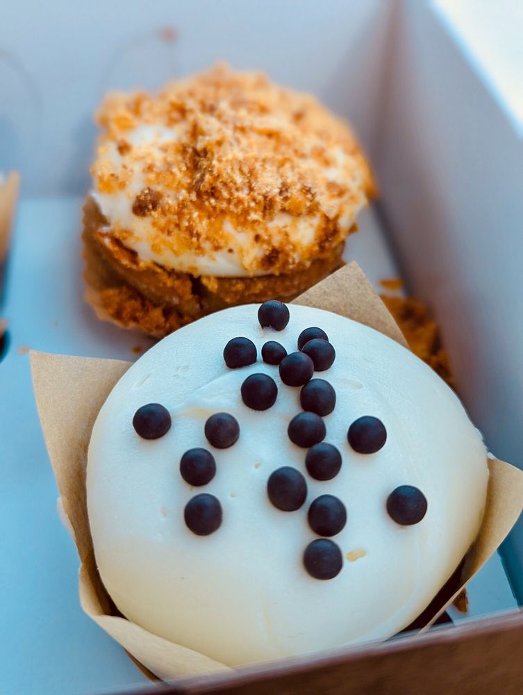 URBAN COOKIES BAKESHOP - PHOENIX - Updated June 2025 - 1175 Photos ...