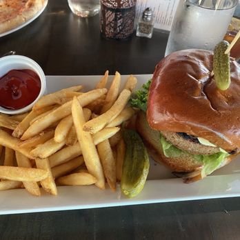 VOLO - Updated November 2025 - 72 Photos & 29 Reviews - 7 Juliano Dr, Oxford, Connecticut ...