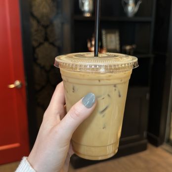 TRADESMAN COFFEE SHOP & LOUNGE - Updated July 2024 - 783 Photos & 369 ...