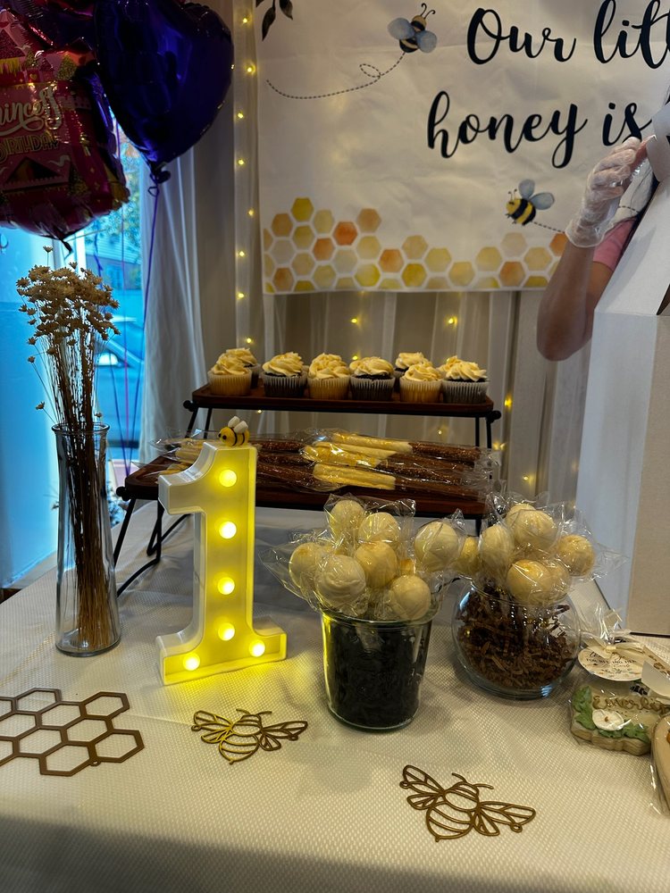 ESPURRESSO CAT CAFE - Updated December 2025 - 103 Photos & 30 Reviews ...