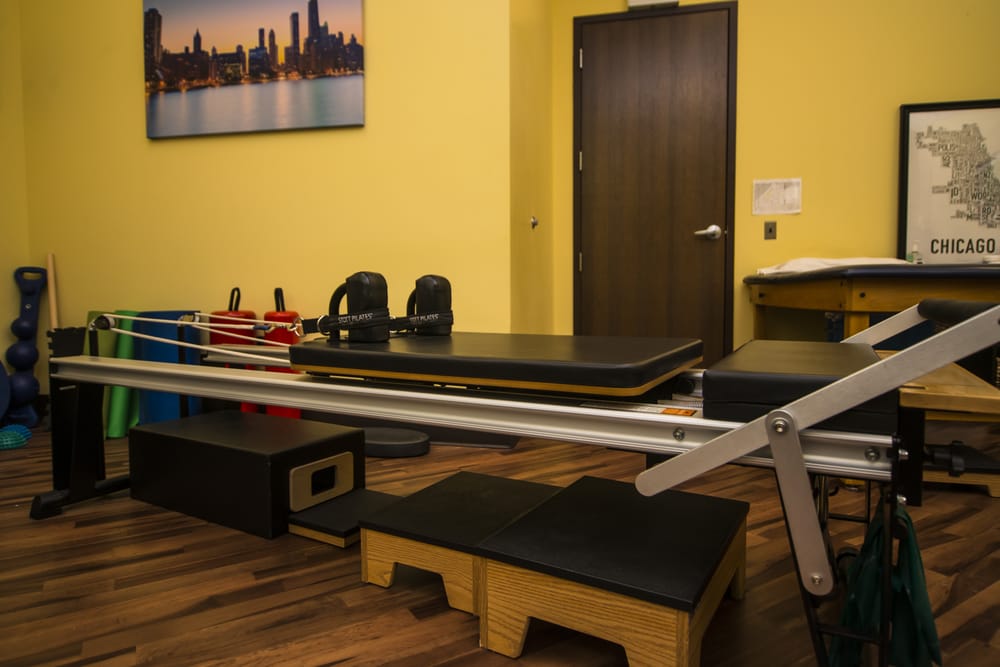 RUSH PHYSICAL THERAPY - WEST LOOP FFC - 20 Reviews - 10 S Clinton St ...