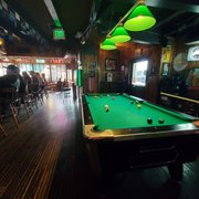 SPRINGBOK BAR & GRILL - 362 Photos & 733 Reviews - 16153 Victory Blvd ...