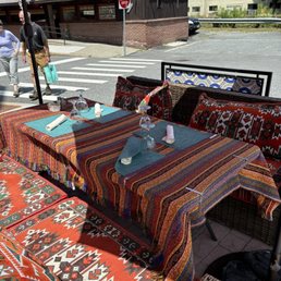 TUCKERBOX - Updated January 2026 - 346 Photos & 517 Reviews - 1 S Main ...