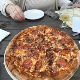 FLYING PIG TAVERN & TAP - Updated December 2025 - 89 Photos & 52 ...