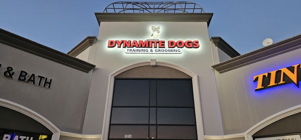 DYNAMITE DOGS TRAINING & GROOMING - Updated November 2025 - 46 Photos & 27 Reviews - 26658 ...