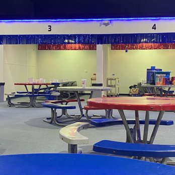 SKATES 280 - Updated December 2025 - 21 Photos & 38 Reviews - 7043 ...